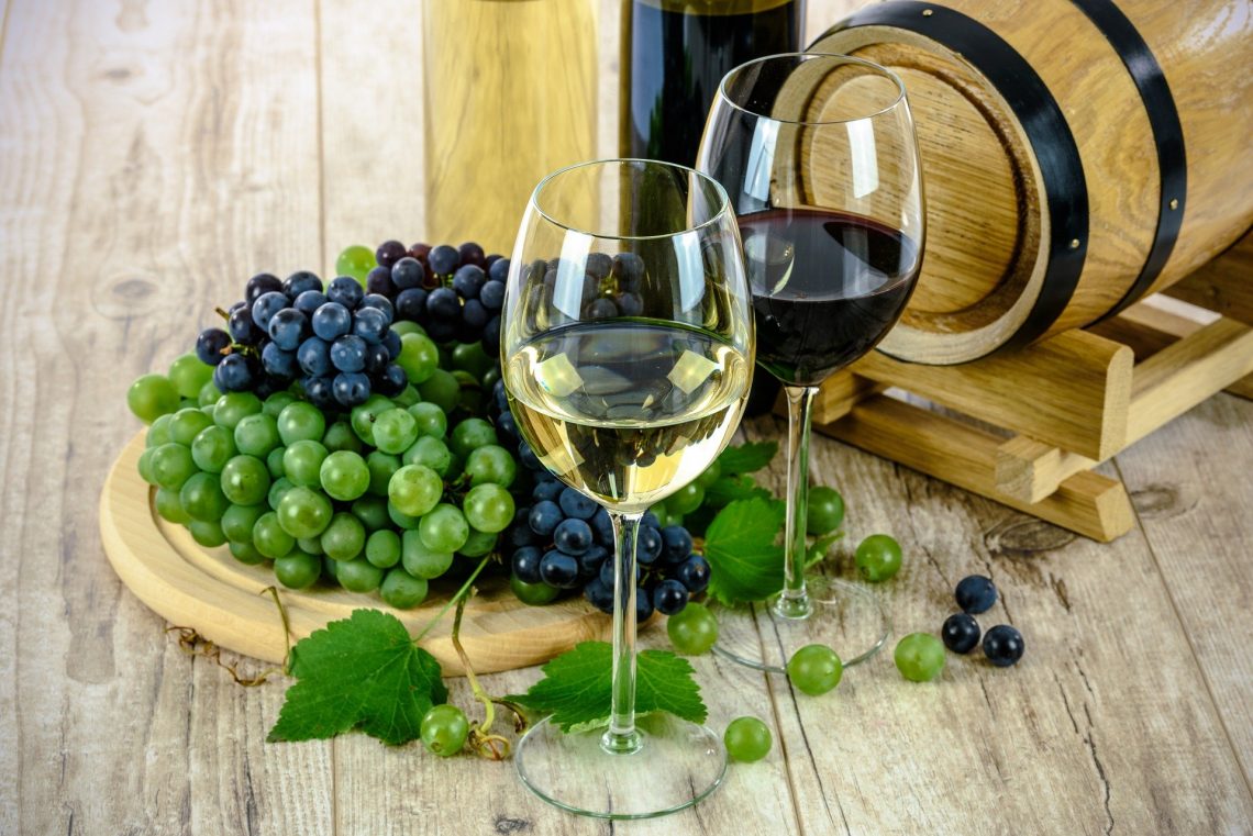 Steps to Make Homemade Fruit Wine at Home - Hobbies To Start