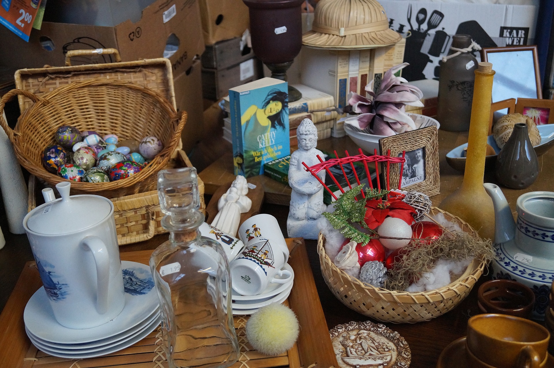 Ways to Reuse Common Household Items - Hobbies To Start